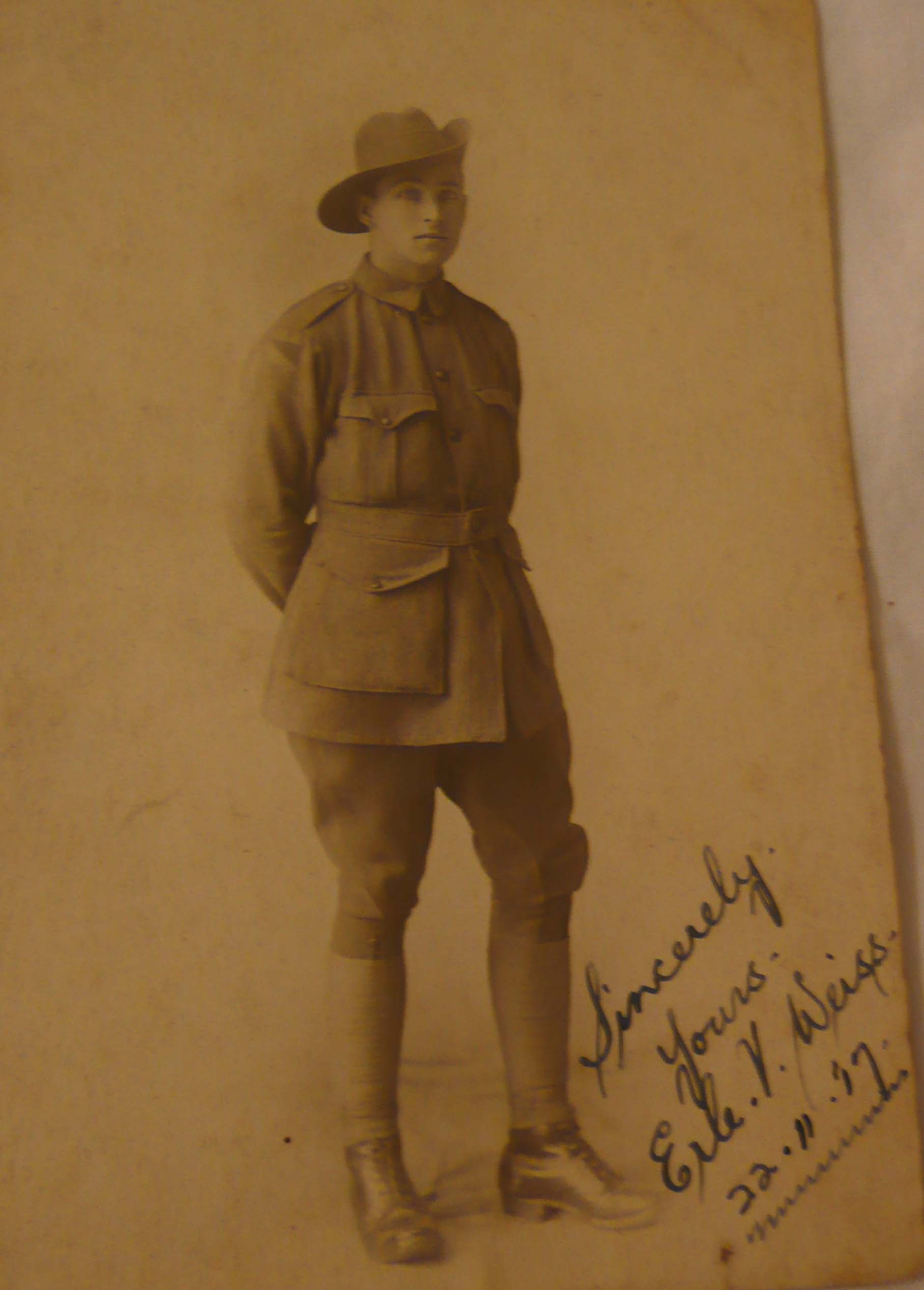 Remembrance Day 2013: Erle Victor Weiss – Family history across the seas