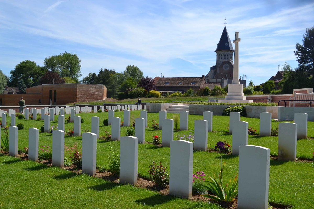 Honouring the Fallen of Fromelles – Family history across the seas